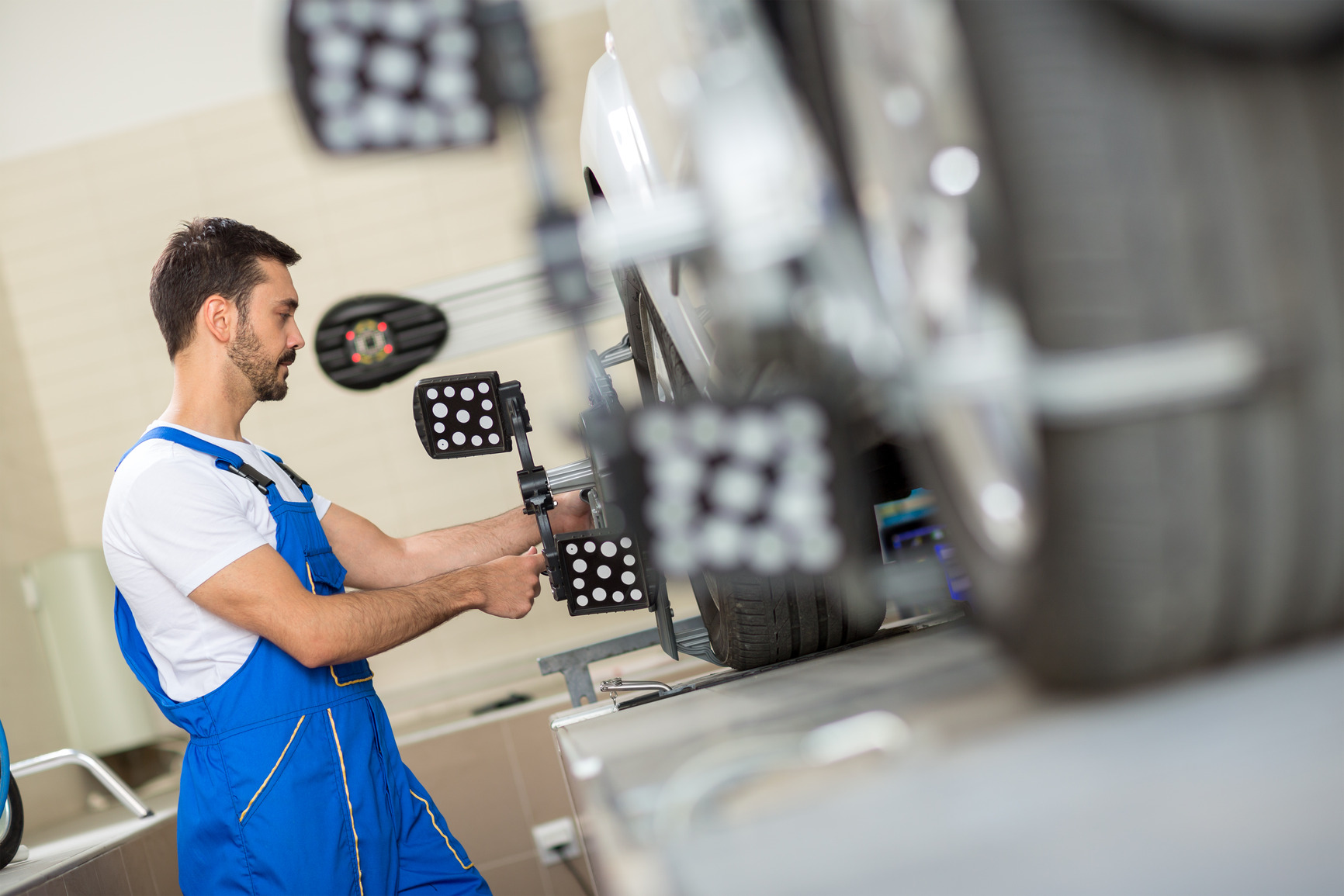 The Evolution of Collision Repair Technology - Car Struction
